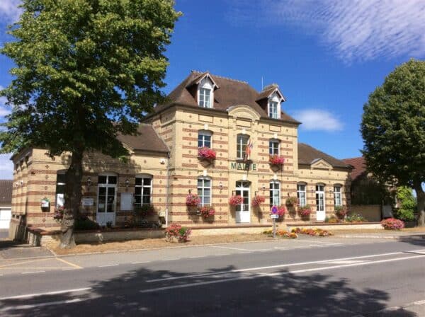Vivre à St Pierre - Mairie de Saint-Pierre-la-Garenne